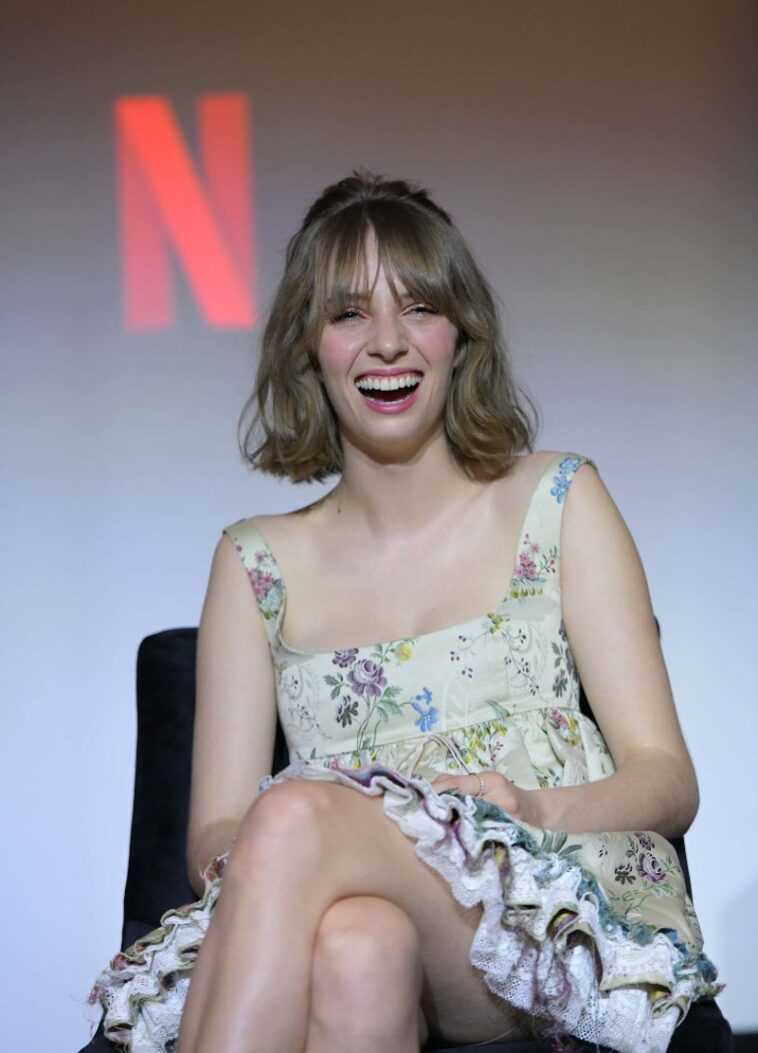 28 Hot Half-Nude Pictures of Maya Hawke That You Won't Resist - Music ...
