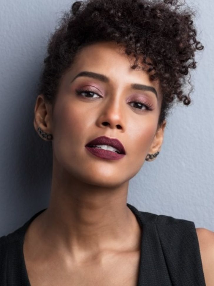 Top 10 Most Beautiful Brazilian Women of 2024 - Music Raiser