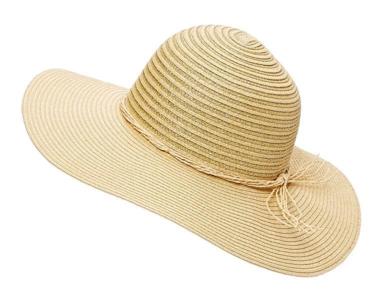 What Straw Hat Types Are Trendy in 2024? - Music Raiser