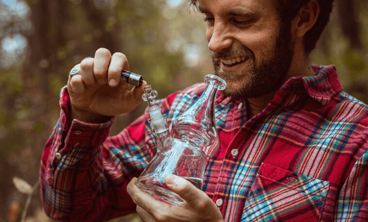 The Evolution of Bongs ─ From Traditional to Modern Designs - Music Raiser